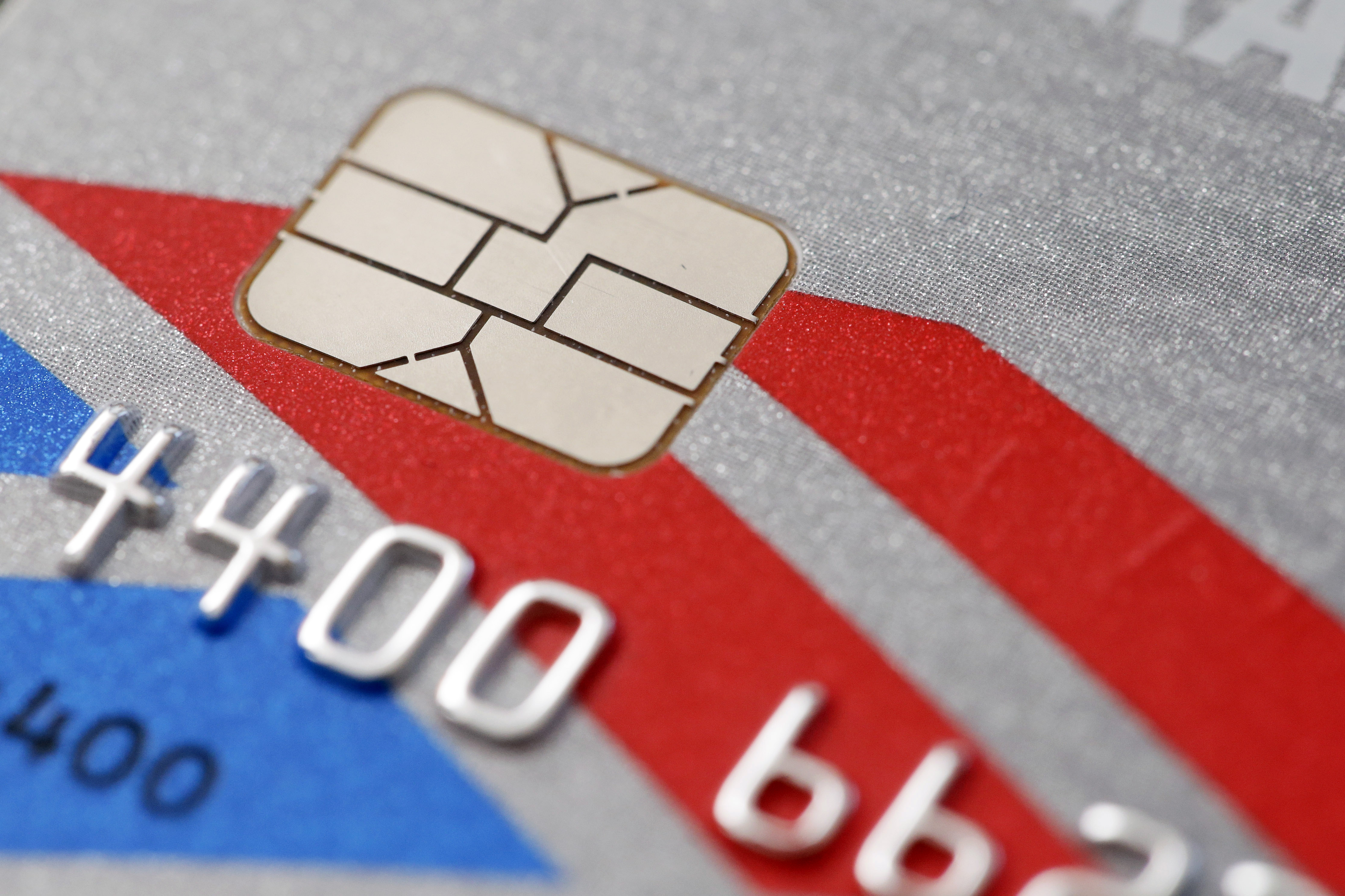 Q A Why There s A Chip On Your Credit Card Wtsp