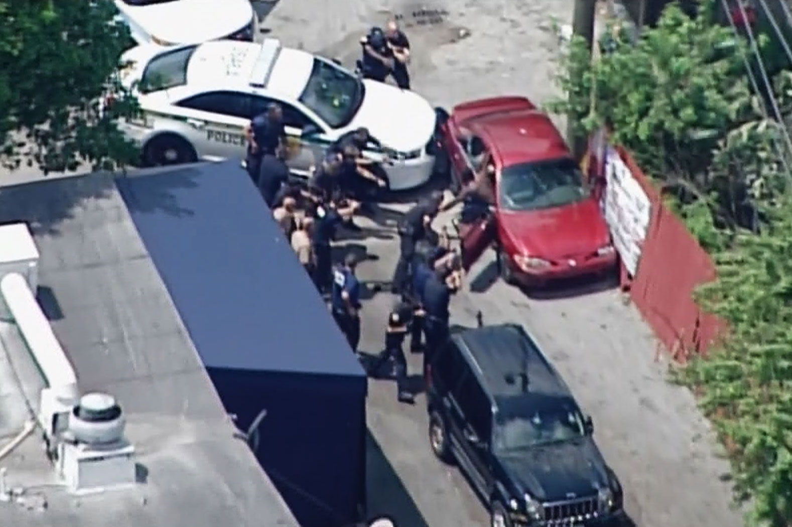 Wild Chase Miami Police Chase Leads To Crash Scuffle