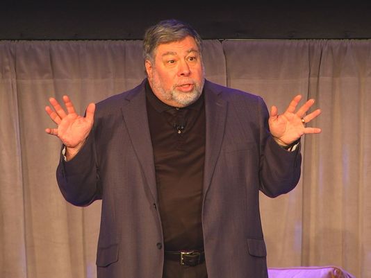 Apple's 'The Woz' talks Jobs, entrepreneurship | wtsp.com