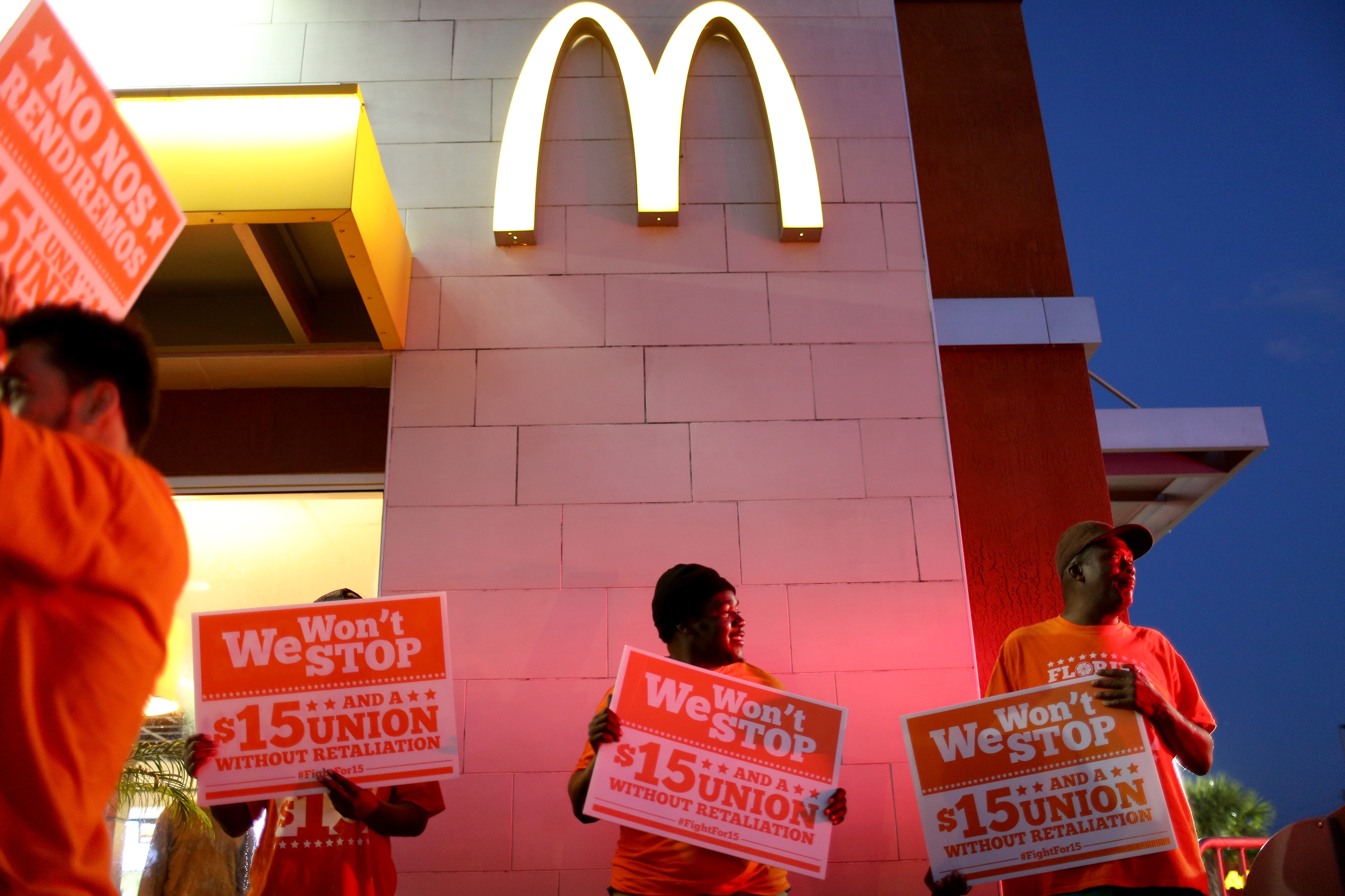 Protests for $15-an-hour wages set to expand | wtsp.com