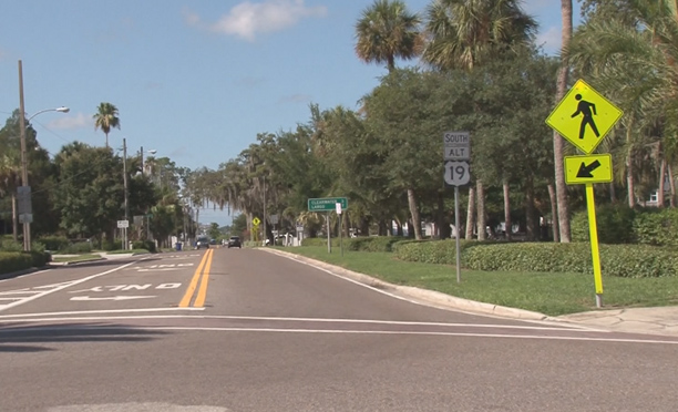 Dunedin drivers complain about 'invisible' crosswalk | wtsp.com