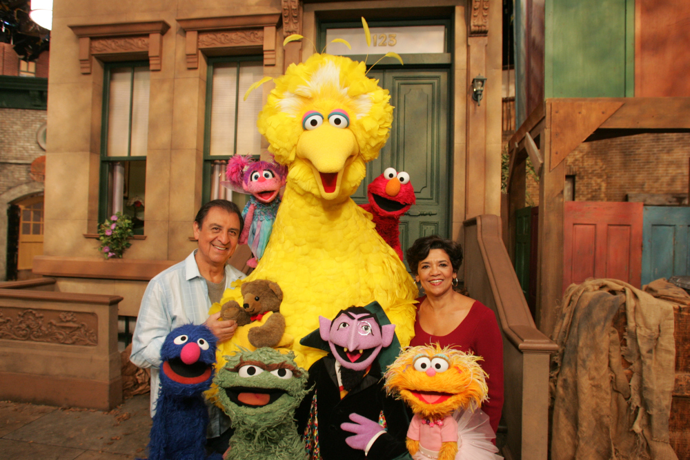 Maria from 'Sesame Street' plans to retire | wtsp.com