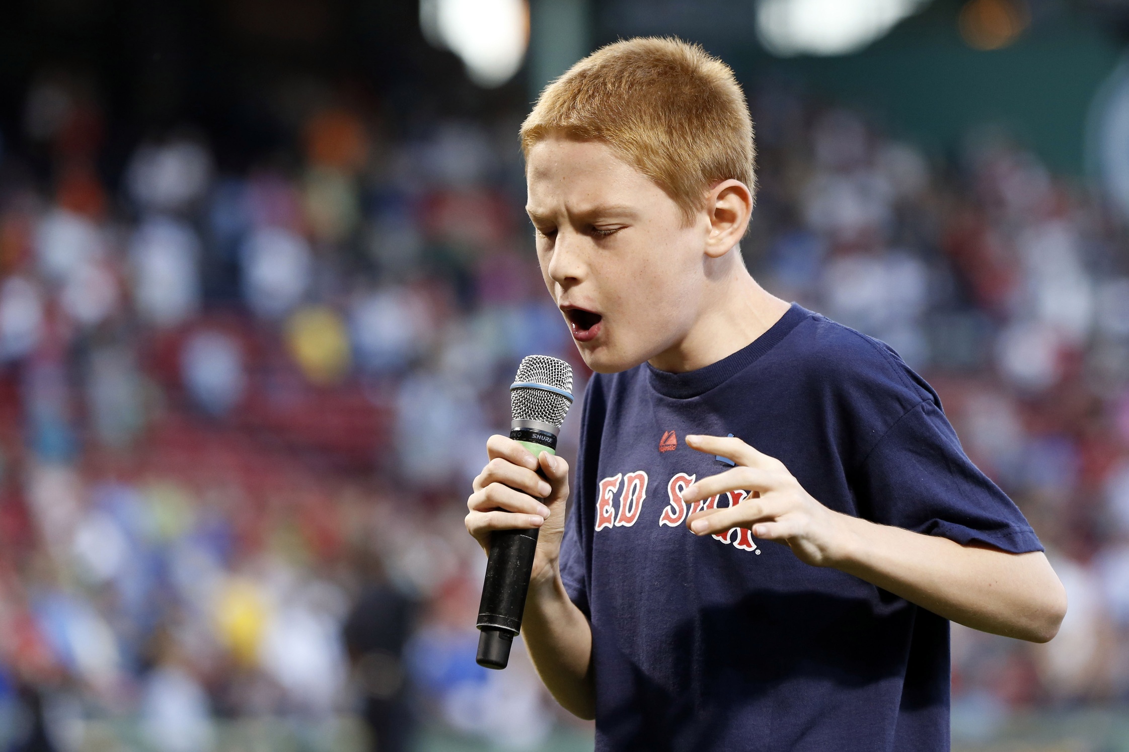 Blind and autistic boy sings national anthem at Fenway | wtsp.com