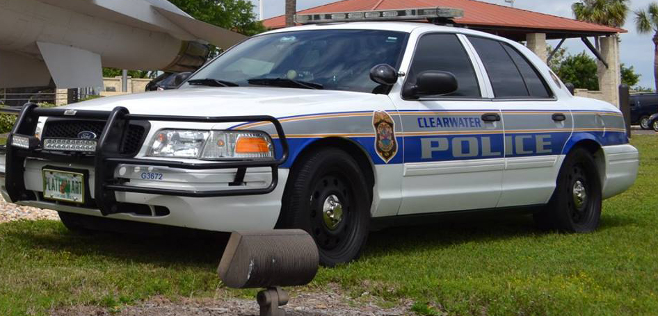 Car in pool after hitting mailbox & another car | wtsp.com