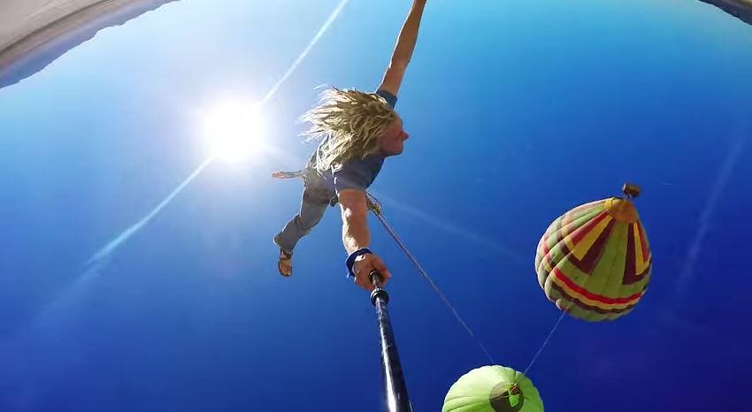 WATCH: Epic hot air balloon swinging | wtsp.com