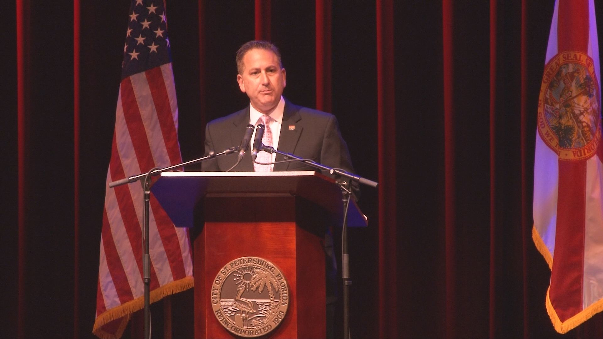 Mayor calls St. Petersburg "strong and sunny" | wtsp.com