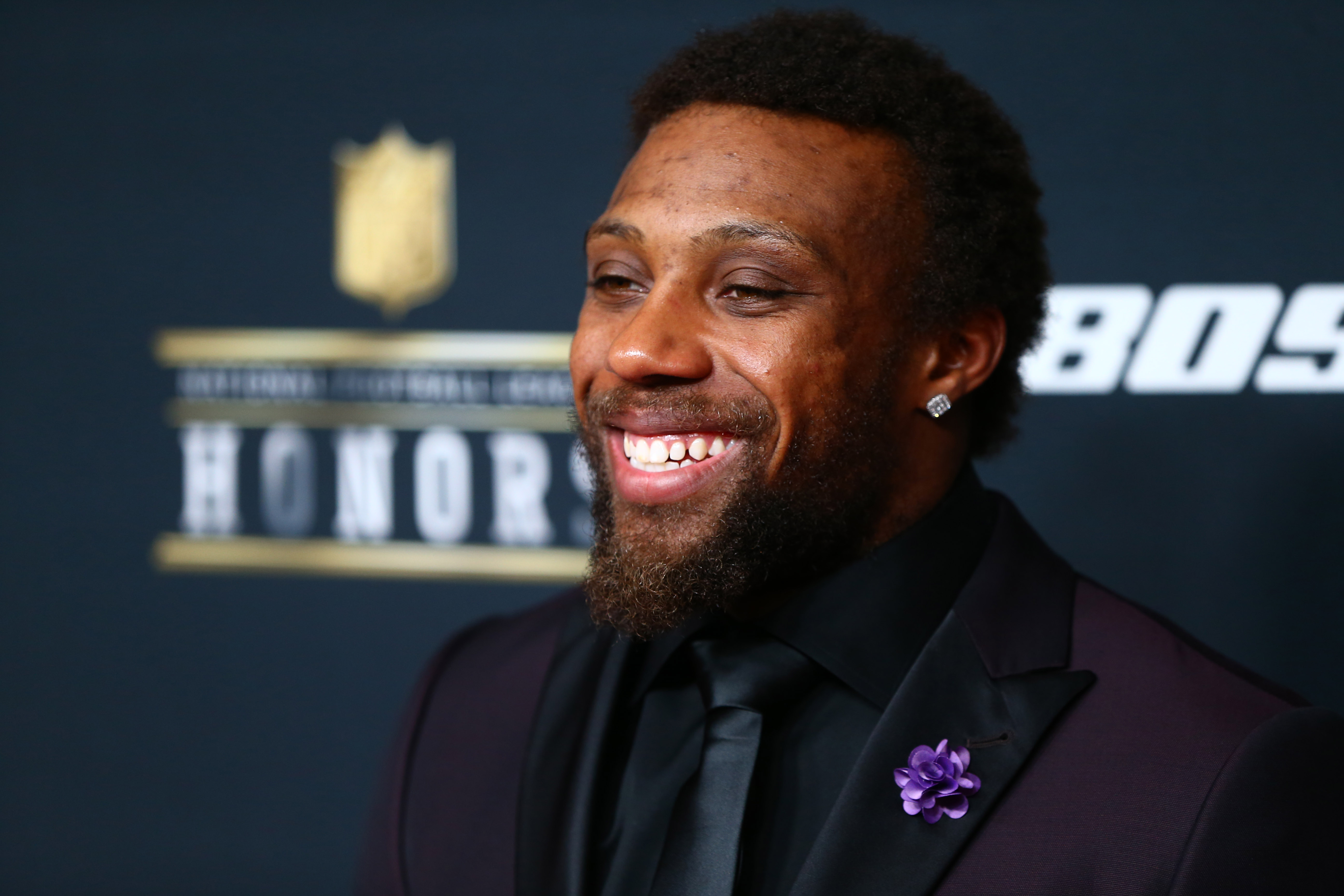 KC safety Berry recovers from lymphoma, wins comeback award | wtsp.com