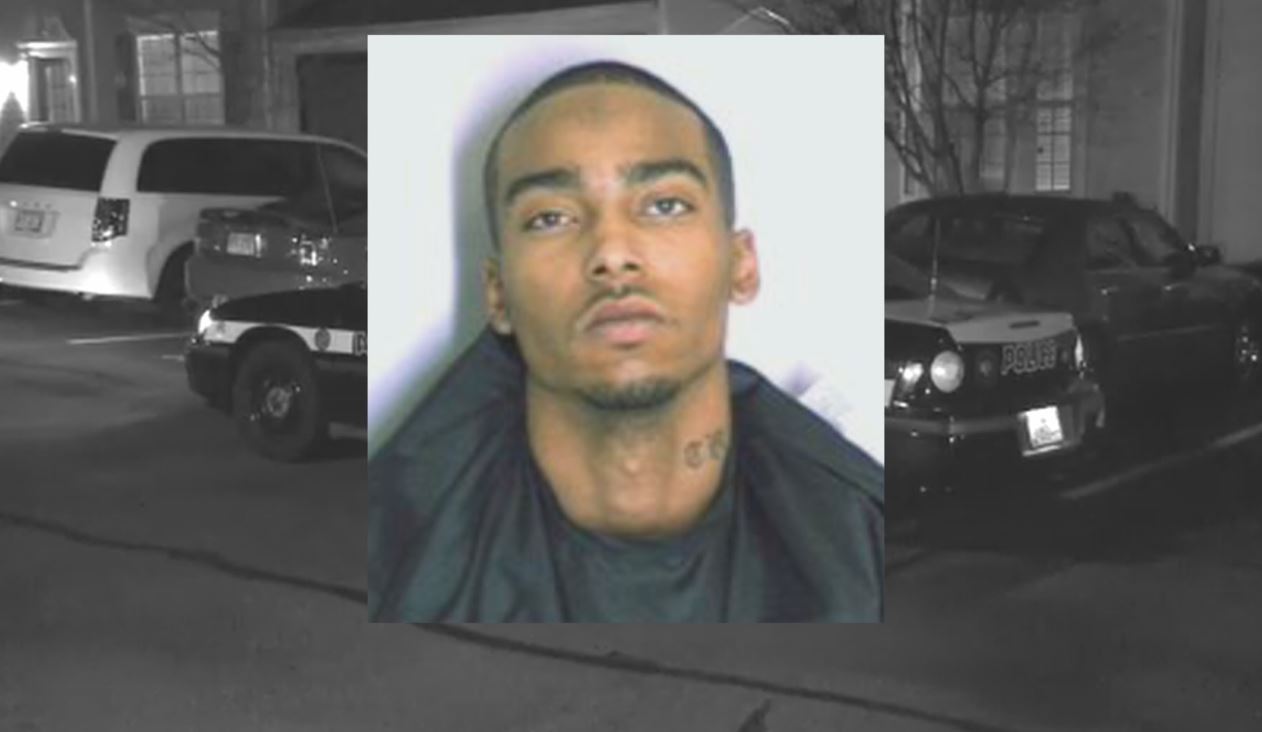 Convicted murderer flees courtroom during his trial | wtsp.com