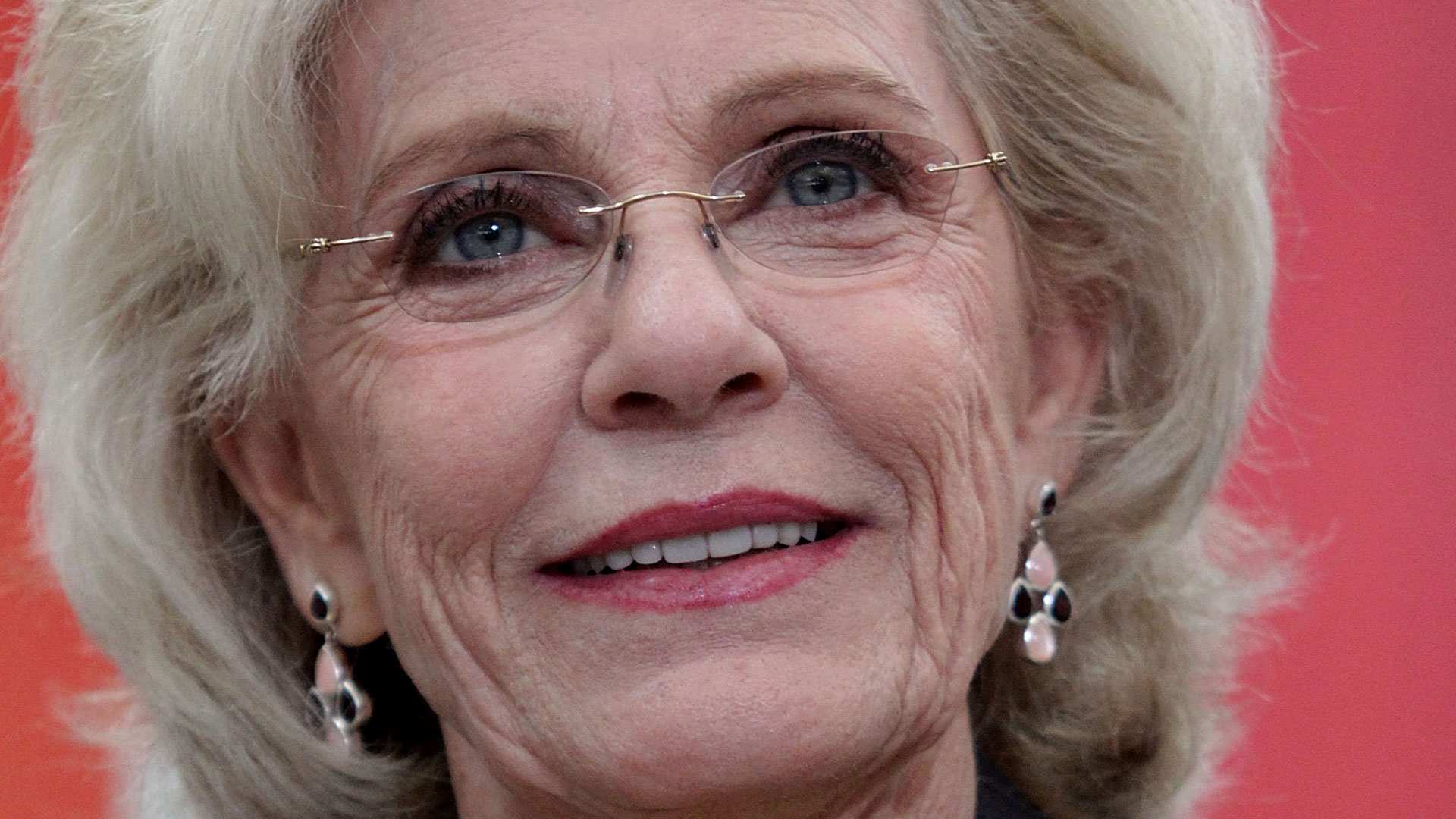 Oscar-winning former child star Patty Duke dies, age 69 | wtsp.com