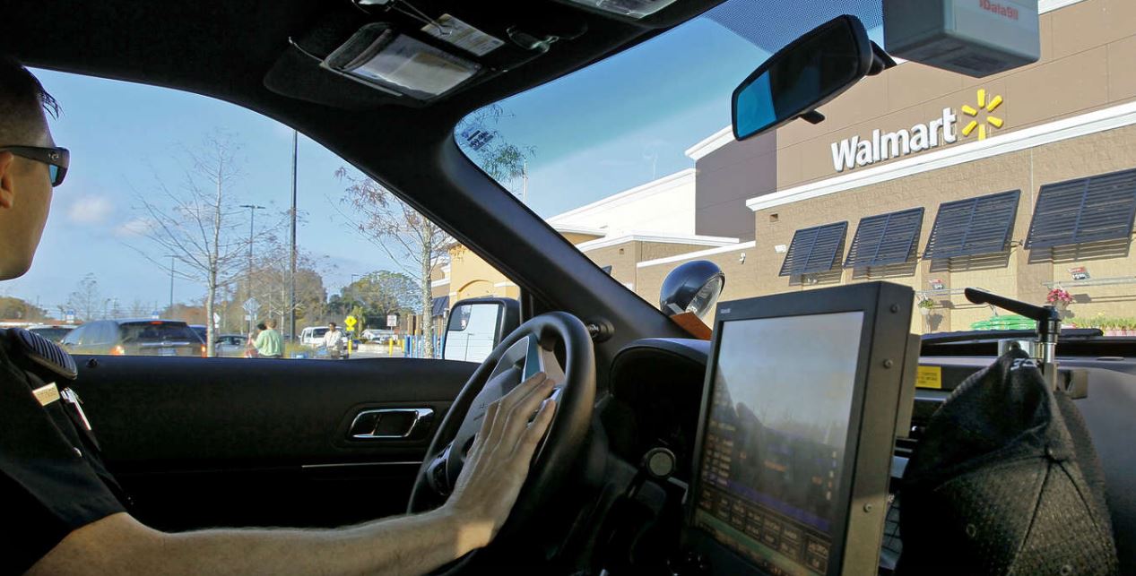 Sunday Conversation: Cops at Walmart | wtsp.com