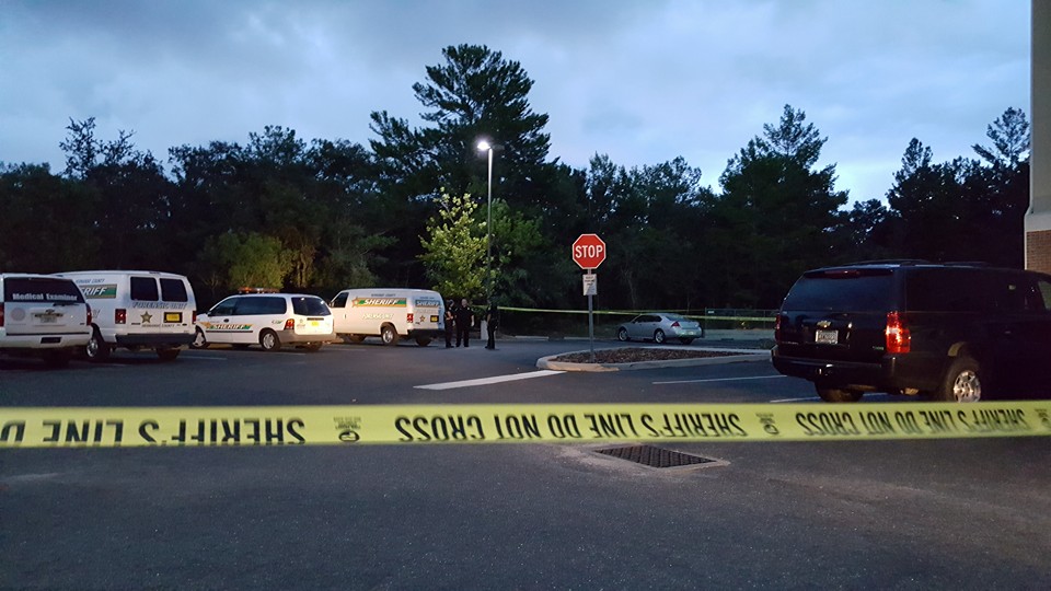 Police investigate murder at Holiday Inn Express | wtsp.com