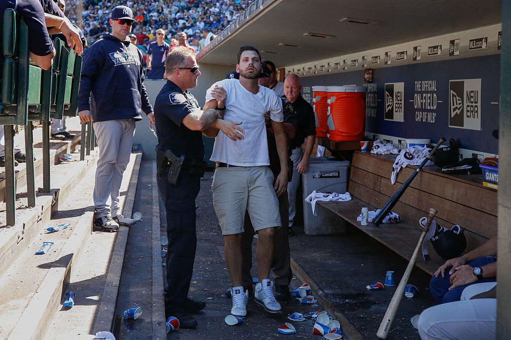 Fan falls into Yankees dugout during win over Seattle | wkyc.com