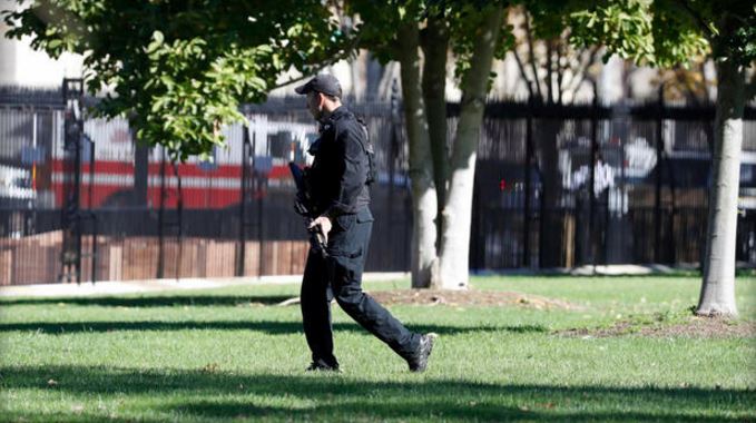 Struggle between Secret Service, armed man near White House | wtsp.com