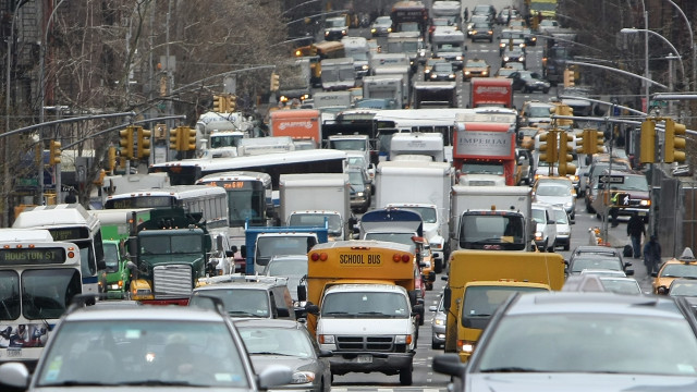Uber driver boasts cruising through 240 consecutive green lights | wtsp.com