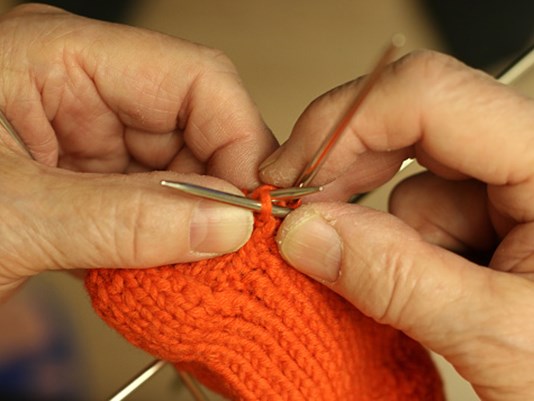Meet the Men Who Knit | wtsp.com