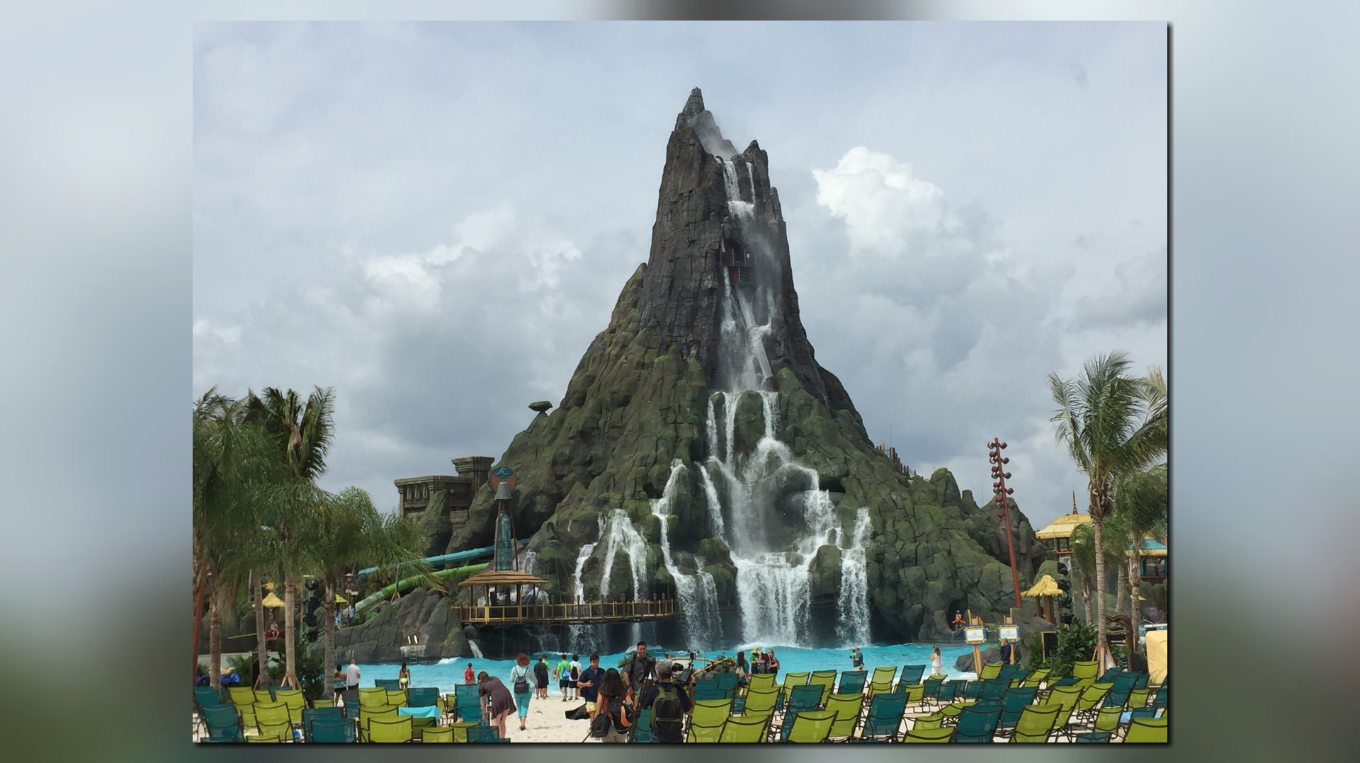 Universal Orlando's Volcano Bay opens Thursday | 9news.com