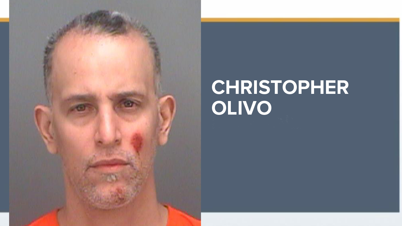 Officers use 'invisible cloak' to shield kids from scene where family ...